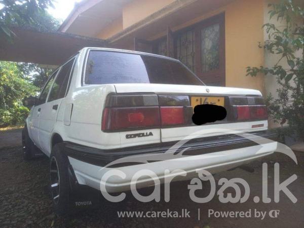 TOYOTA COROLLA AE81 1986 | Careka.lk