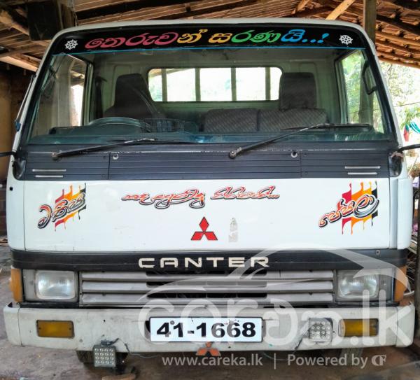 MITSUBISHI CANTER HD 1985 | Careka.lk